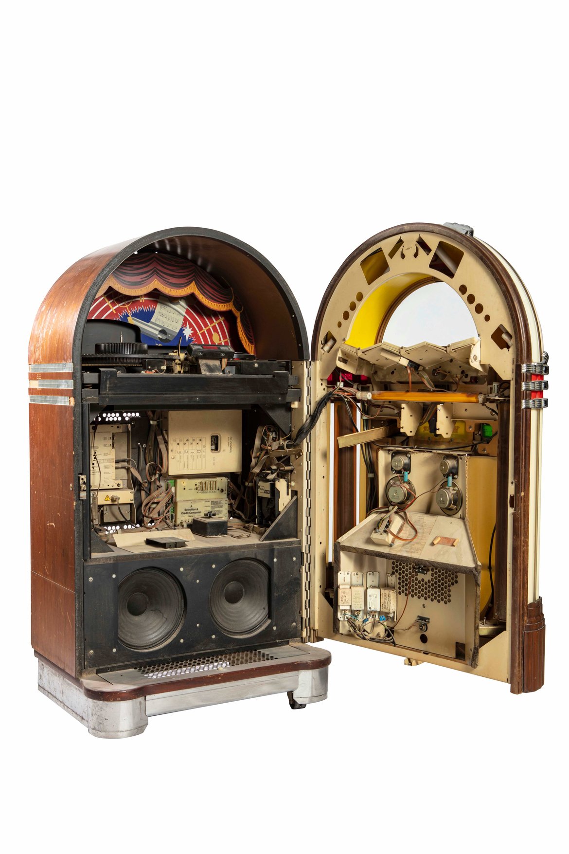 The Evolution of the Jukebox: A Full History and Timeline